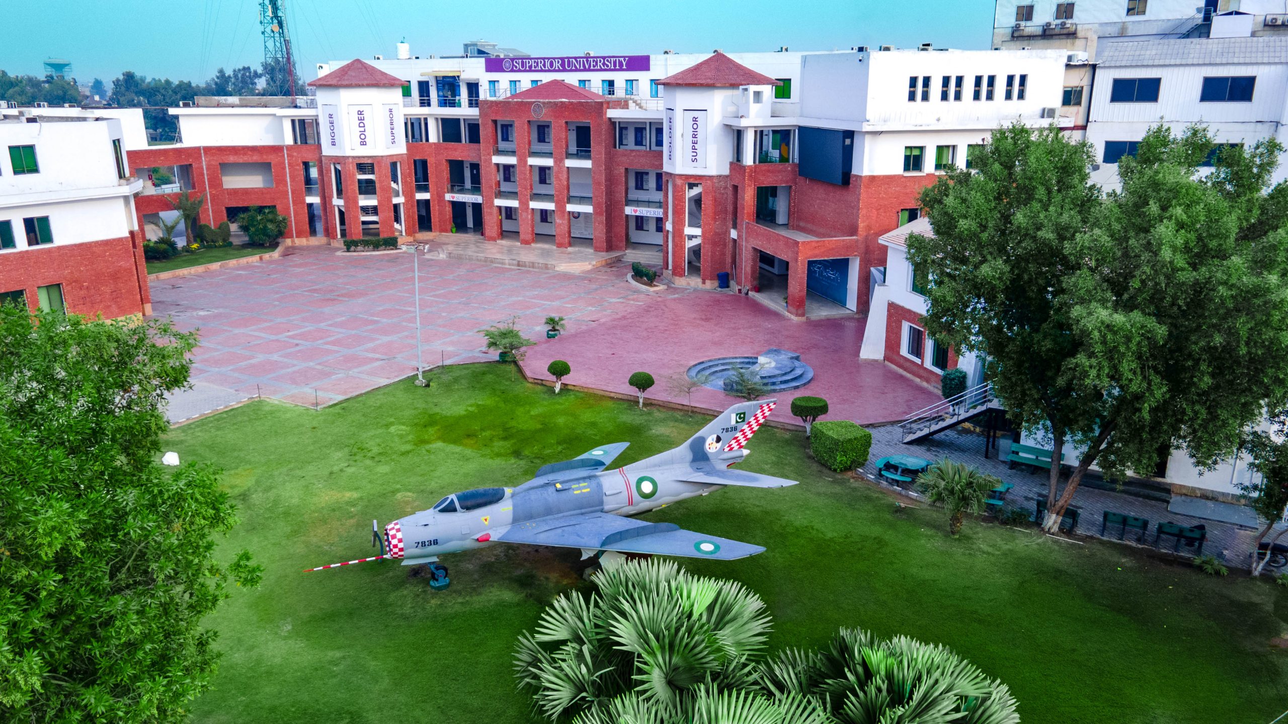 International Students - Superior University