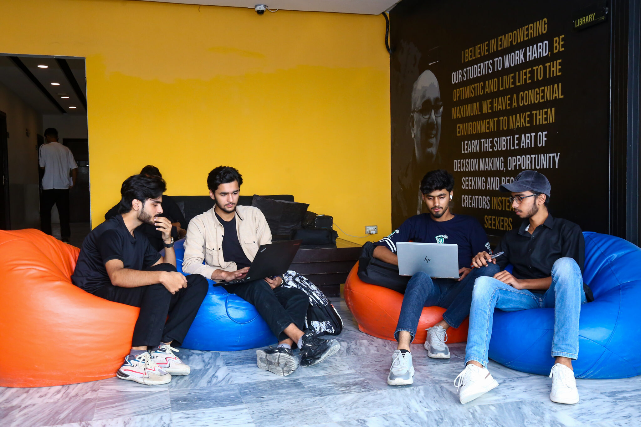 Student Hub - Superior University